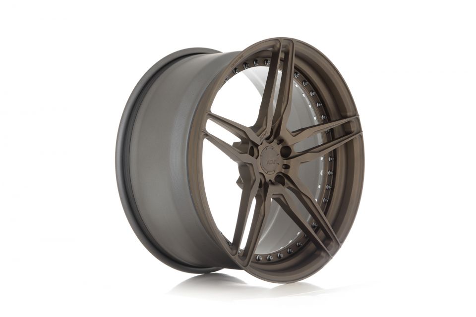 ADV.1 ADV05 M.V2 CS Competition spec wheels velgen
