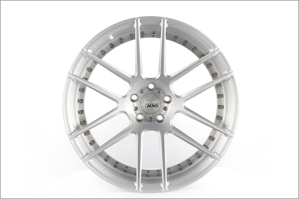 ADV.1 ADV6.0 M.V2 wheels velgen - Baan Velgen